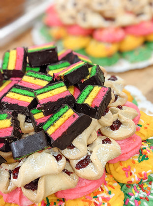 Modern Pastry Shop | Boston's Italian Family Owned Bakery