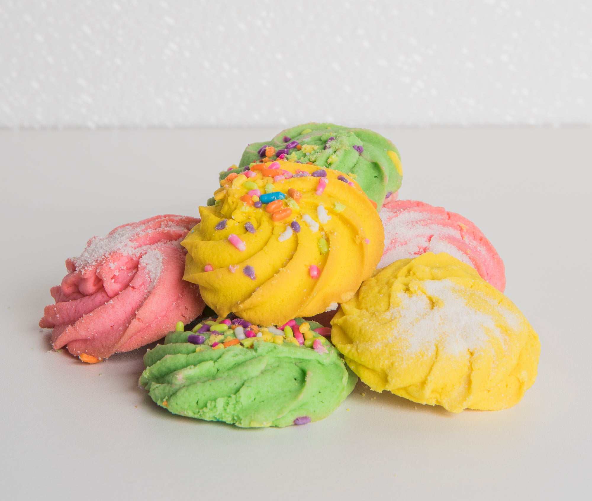 Butter Color Cookie Assortment – Modern Pastry