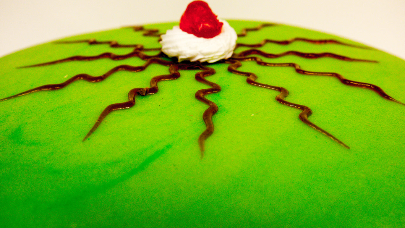 Bomba Cake – Modern Pastry